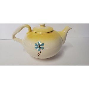 Hull Art Pottery | Kitchen | Vintage 95s Hull Art Pottery Teapot Style ...